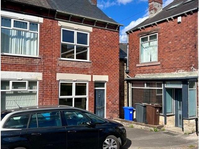 Hangingwater Road, Sheffield S11, 2 bed terraced house to rent, £1,100 pcm | PrimeLocation