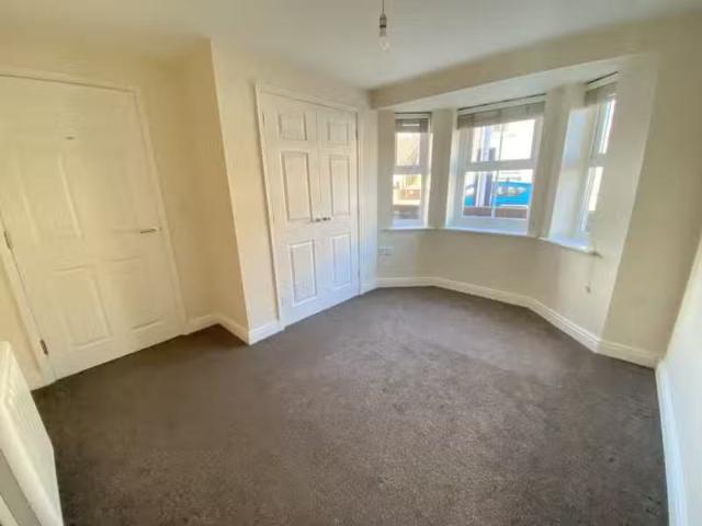 Hanham Road, Kingswood, BRISTOL