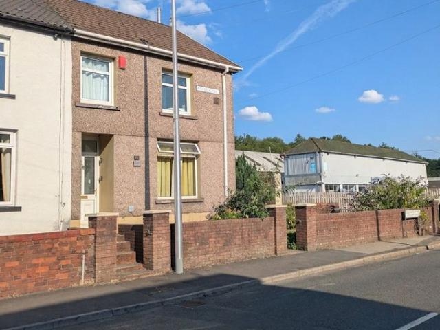 Hankey Terrace, Merthyr Tydfil CF47, 3 bed property to rent, £825 pcm | PrimeLocation