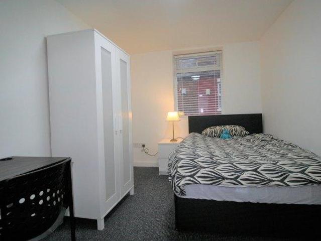 Hannan Road 6 bed house share to rent £2,856 pcm £659 pw
