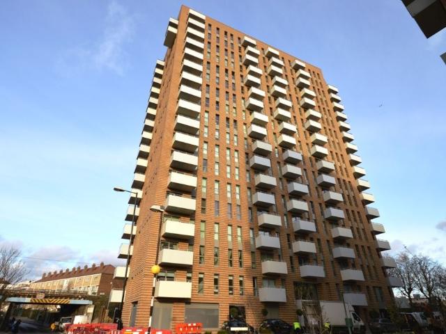 Hannaford Walk, Tower Hamlets E3, 1 bed flat to rent, £1,850 pcm | PrimeLocation