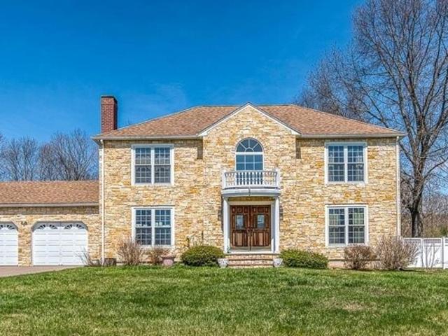 Hannah Dr, Cumberland, Home For Sale