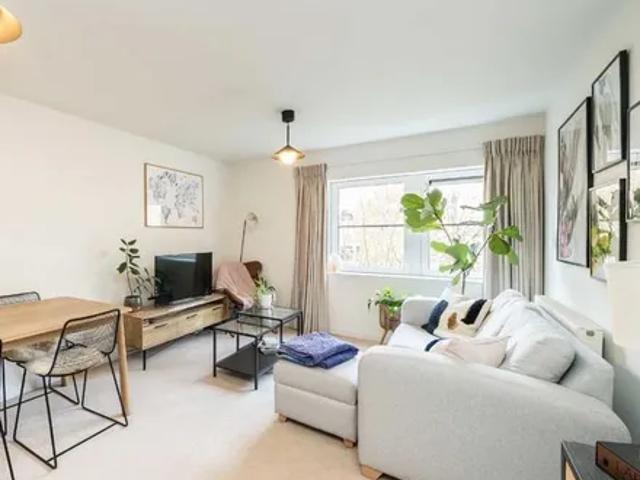 Hannay House, 23 Scott Avenue, London, SW15 3PD, United Kingdom | 1 bed apartment for rent #136660079 | Rentberry