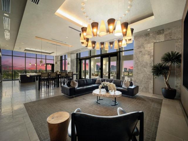 Hanover Montrose 2 Bedroom Apartment for Rent at 3400 Montrose Blvd, Houston, TX 77006 Neartown Montrose