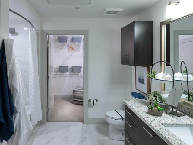 Hanover Northgate 1 Bedroom Apartment for Rent at 2450 Valdez St, Oakland, CA 94612 Northgate Waverly