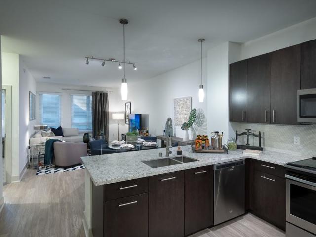 Hanover Northgate Studio Apartment for Rent at 2450 Valdez St, Oakland, CA 94612 Northgate Waverly