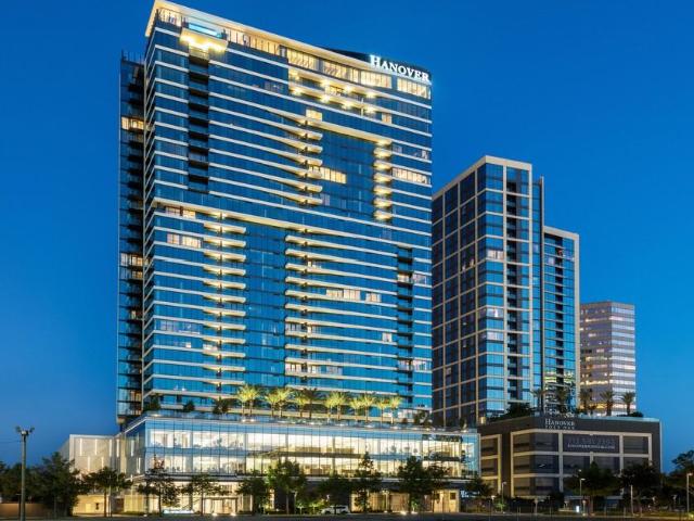 Hanover BLVD Place 1 Bedroom Apartment for Rent at 1770 S Post Oak Ln, Houston, TX 77056 Great Uptown