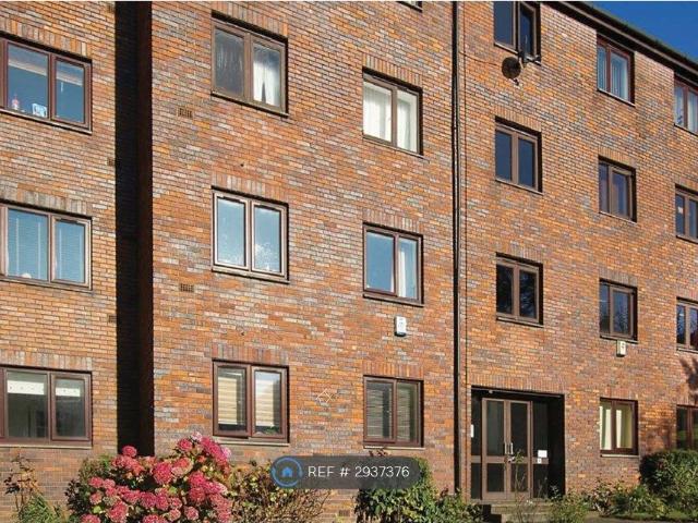 Hanover Court, Glasgow G1, 2 bed flat to rent, £1,350 pcm | PrimeLocation