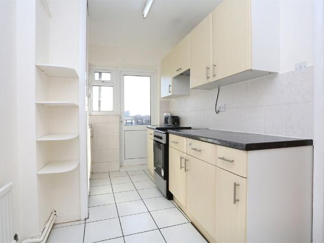 Hanover Court, Uxbridge Road, Shepherd's Bush, London W12, 2 bed flat to rent, £1,898 pcm | PrimeLocation