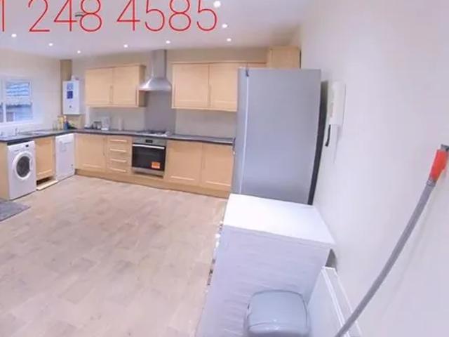 Hanover Crescent, Victoria Park, Manchester, M14 5QA, United Kingdom | 7 bed duplex for rent #16538995 | Rentberry