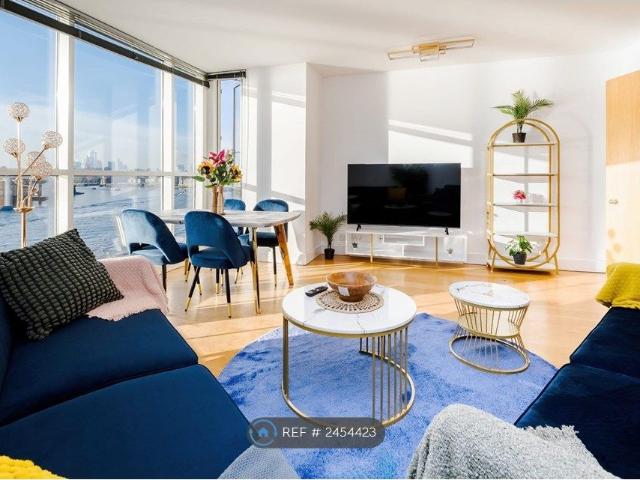 Hanover House, London E14, 2 bed flat to rent, £4,500 pcm | PrimeLocation