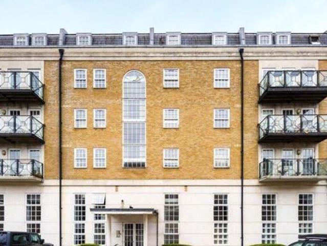 Hanover Place, 2 Bedroom Flat