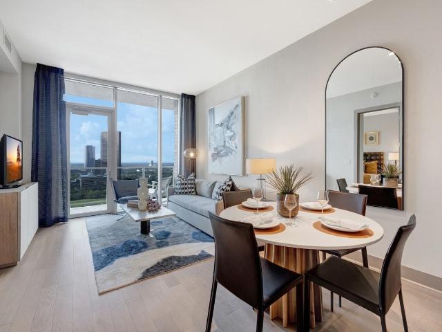 Hanover Post Oak 1 Bedroom Apartment for Rent at 1750 Sky Lark Ln, Houston, TX 77056 Great Uptown