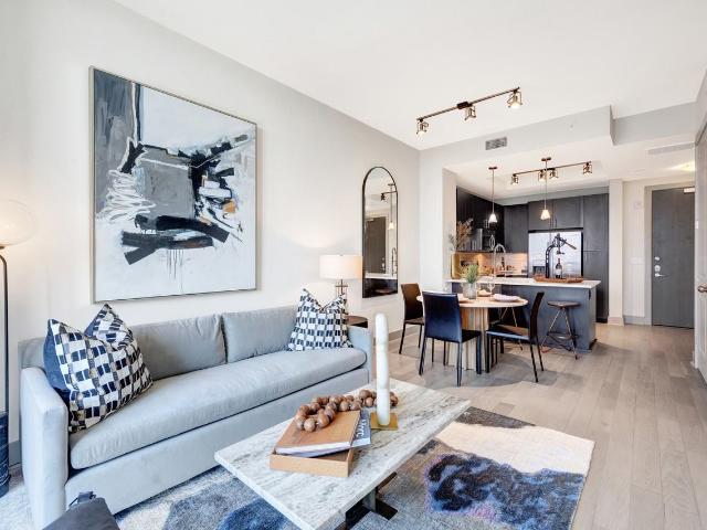 Hanover Post Oak 1 Bedroom Apartment for Rent at 1750 Sky Lark Ln, Houston, TX 77056 Great Uptown