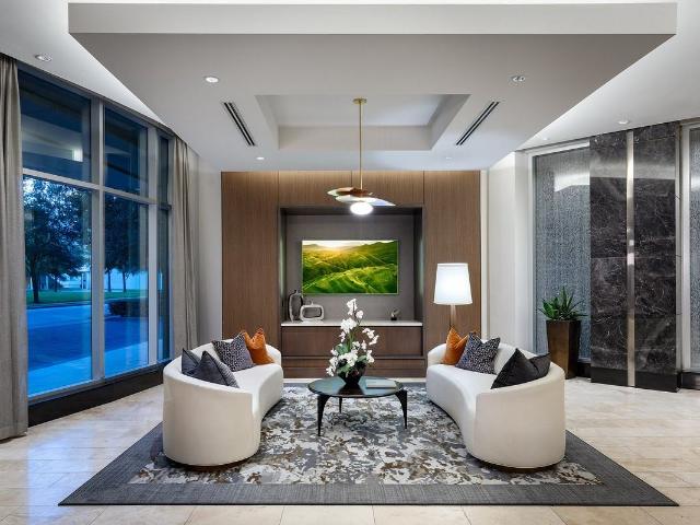Hanover Post Oak 1 Bedroom Apartment for Rent at 1750 Sky Lark Ln, Houston, TX 77056 Great Uptown