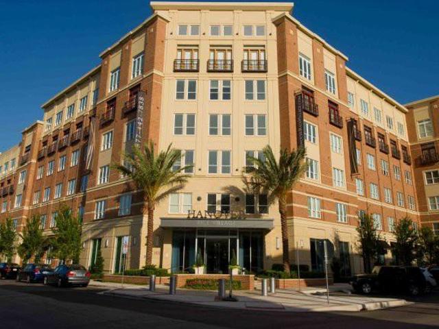 Hanover Rice Village 1 Bedroom Apartment for Rent at 2455 Dunstan Rd, Houston, TX 77005 University Place