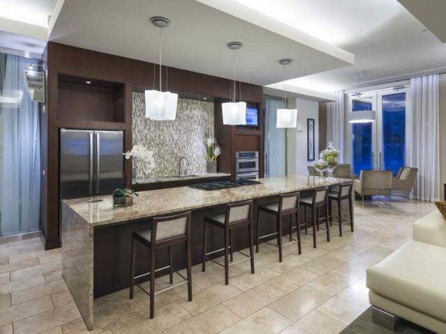 Hanover Rice Village 2 Bedroom Apartment for Rent at 2455 Dunstan Rd, Houston, TX 77005 University Place