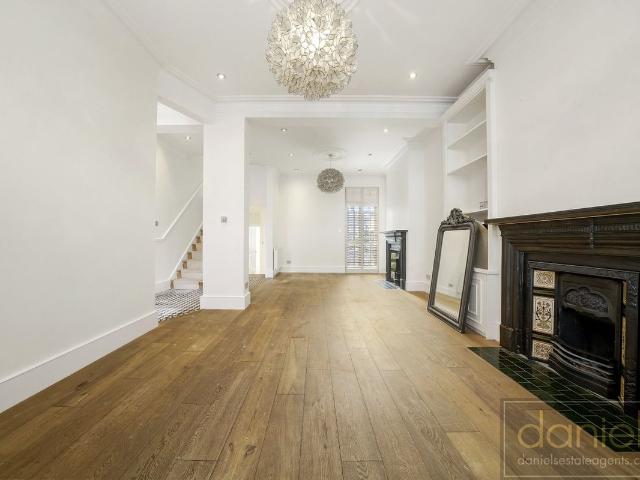Hanover Road, Kensal Rise, London NW10, 5 bed terraced house to rent, £5,000 pcm | PrimeLocation