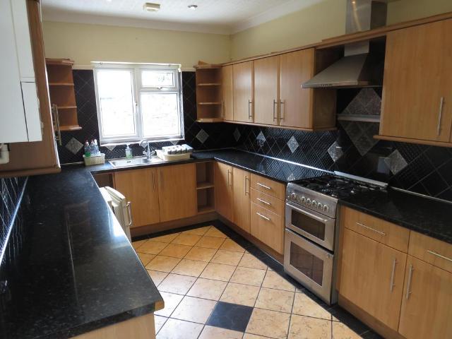 Hanover Street, CARDIFF 3 bed house to rent £1,850 pcm £427 pw
