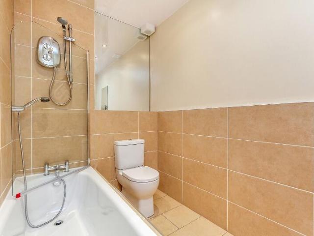 Hanover Street, Edinburgh, EH2 3 bed flat to rent £3,000 pcm £692 pw