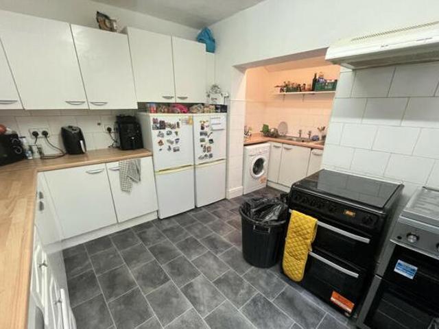 Hanover Square, Leeds, 7 Bedroom Terraced