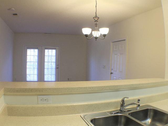 Hanover Terrace 2 Bedroom Apartment for Rent at 3911 Marchester Way, Greensboro, NC 27407