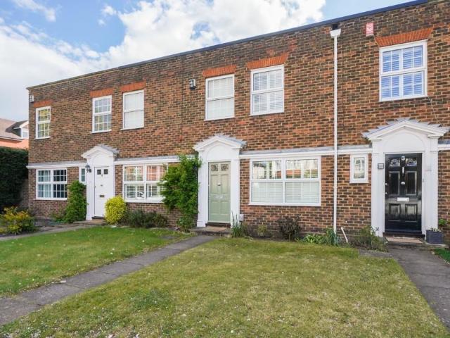 Hanover Walk, Weybridge, Surrey KT13, 3 bed terraced house to rent, £2,395 pcm | PrimeLocation