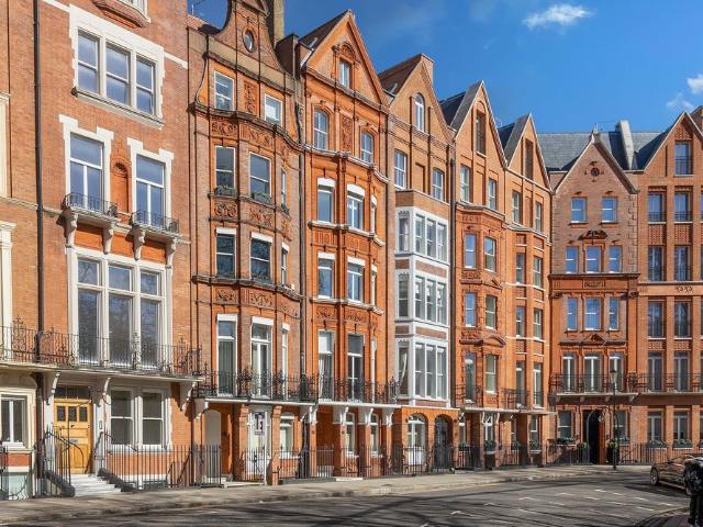 Hans Place, Knightsbridge, London, SW1X