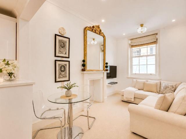 Hans Place, London SW1X, 1 bed flat to rent, £4,500 pcm | PrimeLocation