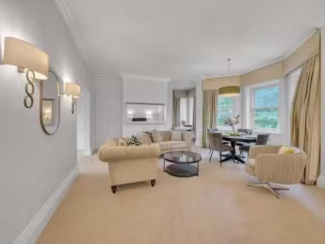 Hans Place