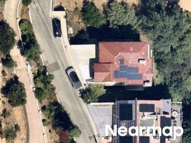 Hanscom Dr