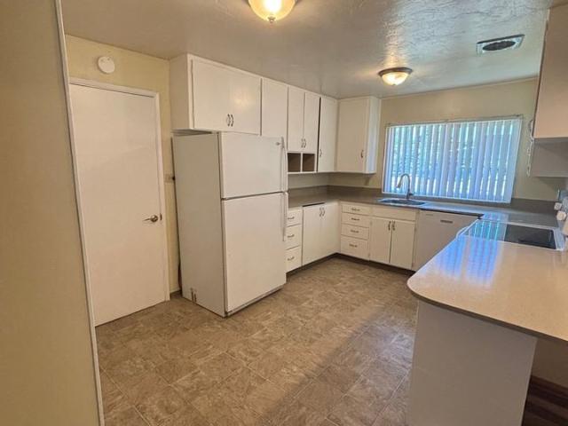 Hansard Manor Apartments LLC 2 Bedroom Apartment for Rent at Hansard Ave, Lebanon, OR 97355