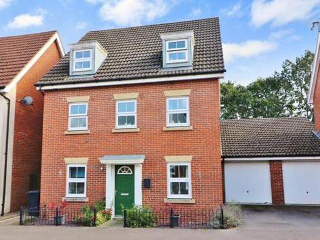 Hansen Gardens, Hedge End, 5 Bedroom Link