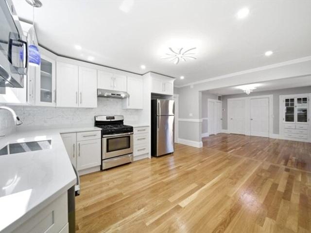 Hanson St Apt,somerville, Condo For Sale