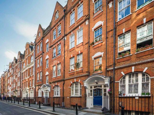 Hanson Street, Pk499, Marylebone W1W, 2 bed flat to rent, £2,800 pcm | PrimeLocation