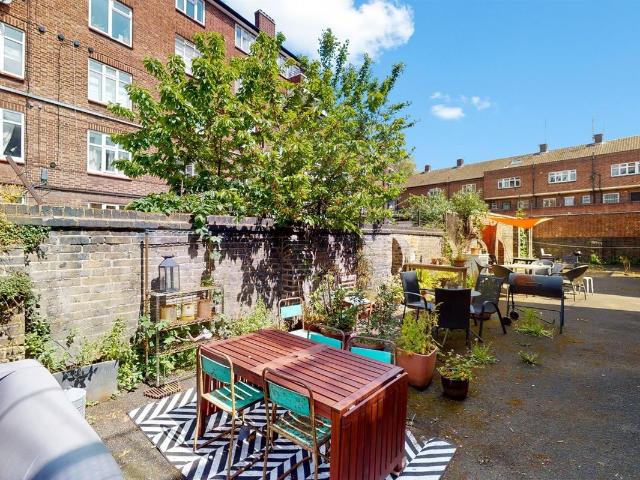 Haberdasher Street, Old Street N1, 2 bed flat to rent, £2,400 pcm | PrimeLocation