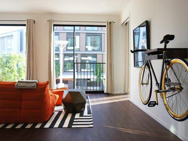 Habitat 1 Bedroom Apartment for Rent at 500 Garden St, West Sacramento, CA 95691 Triangle