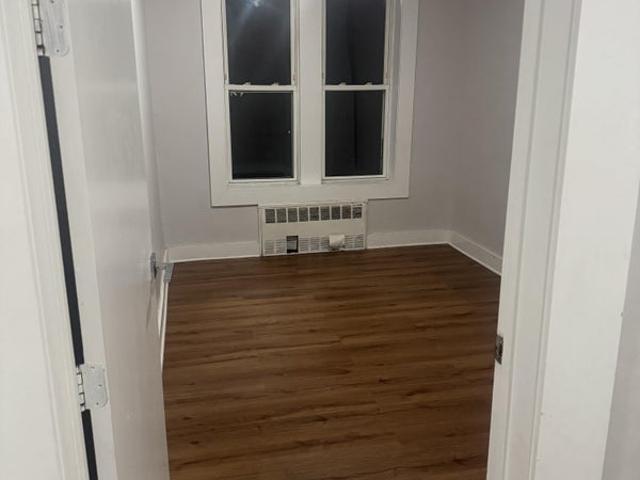 Habitación privada y espaciosa en Brooklyn