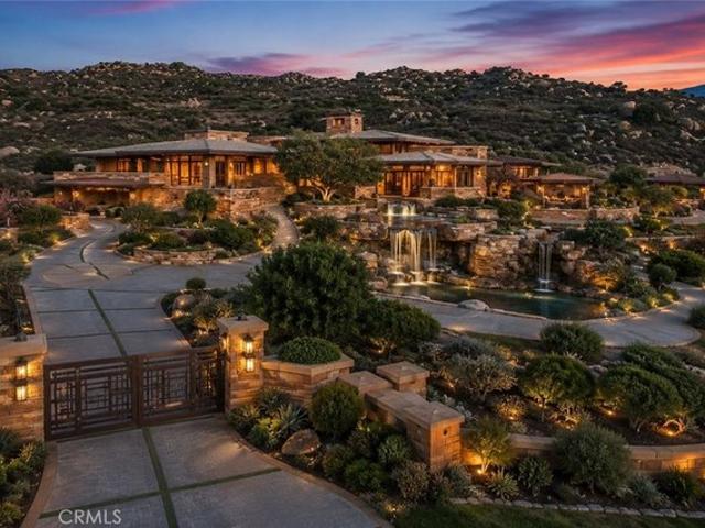 Hacienda Dr, Murrieta, CA 92562