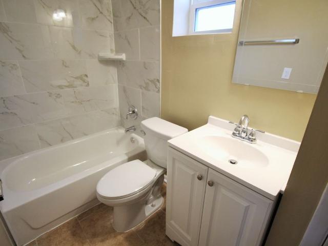Hack 14 2 Bedroom Apartment for Rent at 3126 Hackberry St, Cincinnati, OH 45207 Evanston