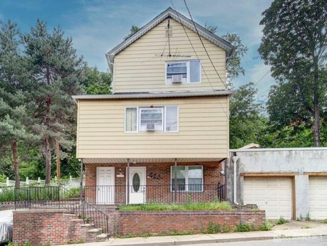 Hackensack Ave, Ridgefield Park, Home For Sale
