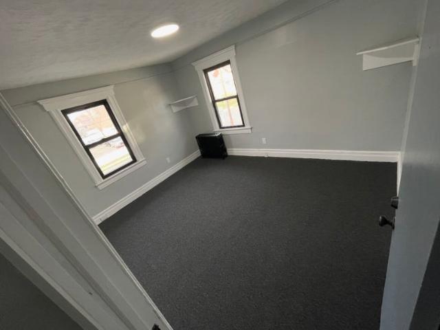 Hackensack Room $1100