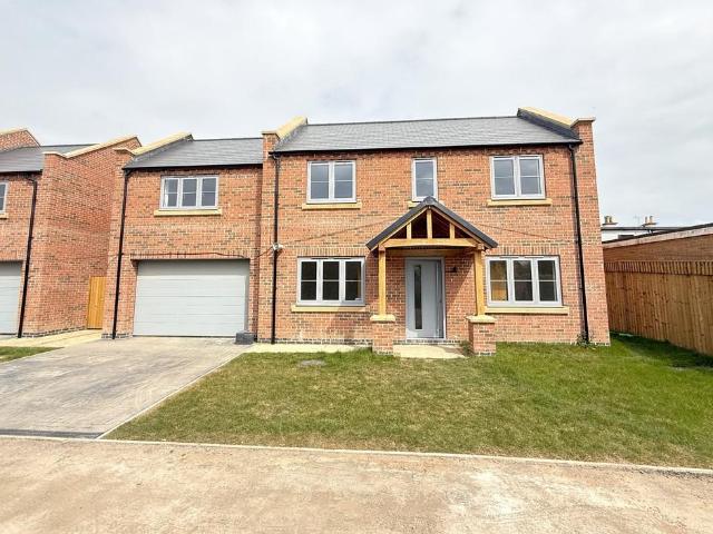 Hackers Close, East Bridgford. 5 bed detached house to rent £2,750 pcm £635 pw