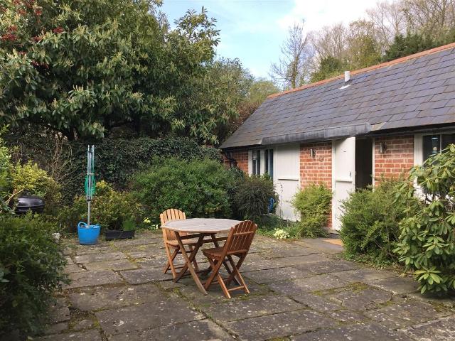 Hackington Close, Canterbury Ref 2481 CT2, Studio to rent, £1,155 pcm | PrimeLocation