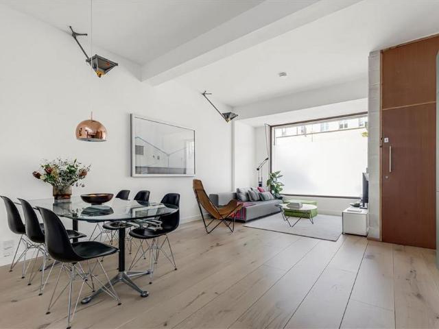 Hackney Road, London E2 1 bed flat to rent £3,497 pcm £807 pw