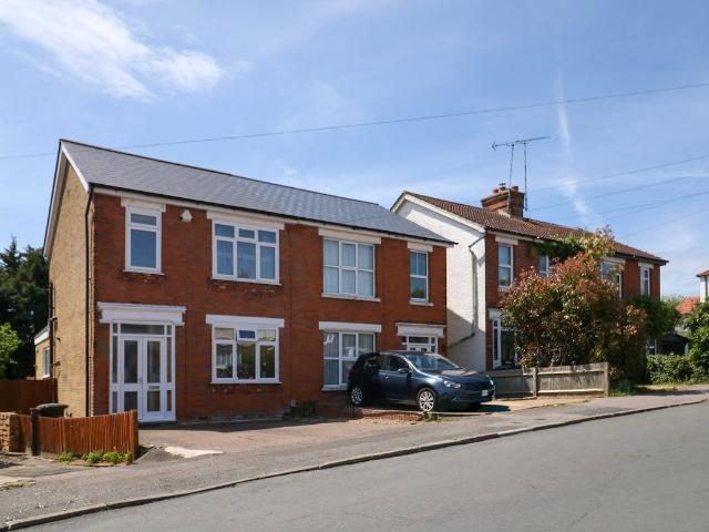 Hackney Road, Maidstone ME16, 3 bed semi detached house to rent, £1,600 pcm | PrimeLocation