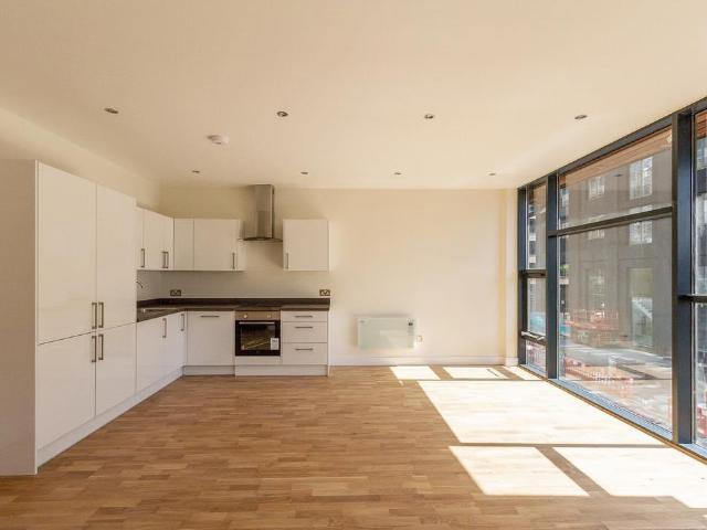 Hackney, Stratford