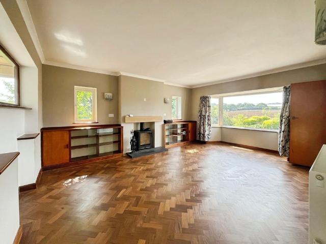 Hackwood Lane, Cliddesden, Basingstoke, Hampshire, RG25