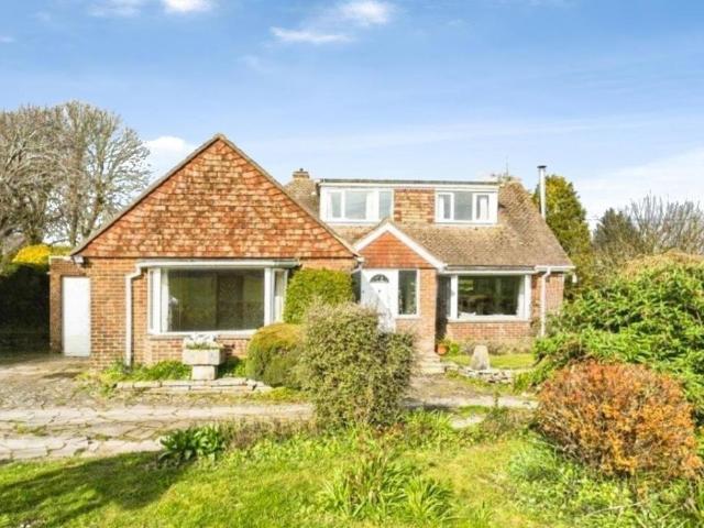 Hackwood Lane, Cliddesden, Basingstoke, Hampshire RG25, 4 bed bungalow to rent, £2,500 pcm | PrimeLocation