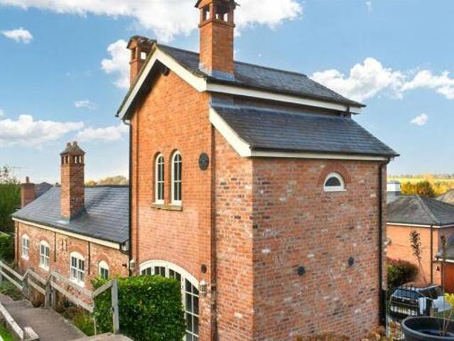 Hadzor, Galton Way, Droitwich Spa, 2 Bedroom Detached